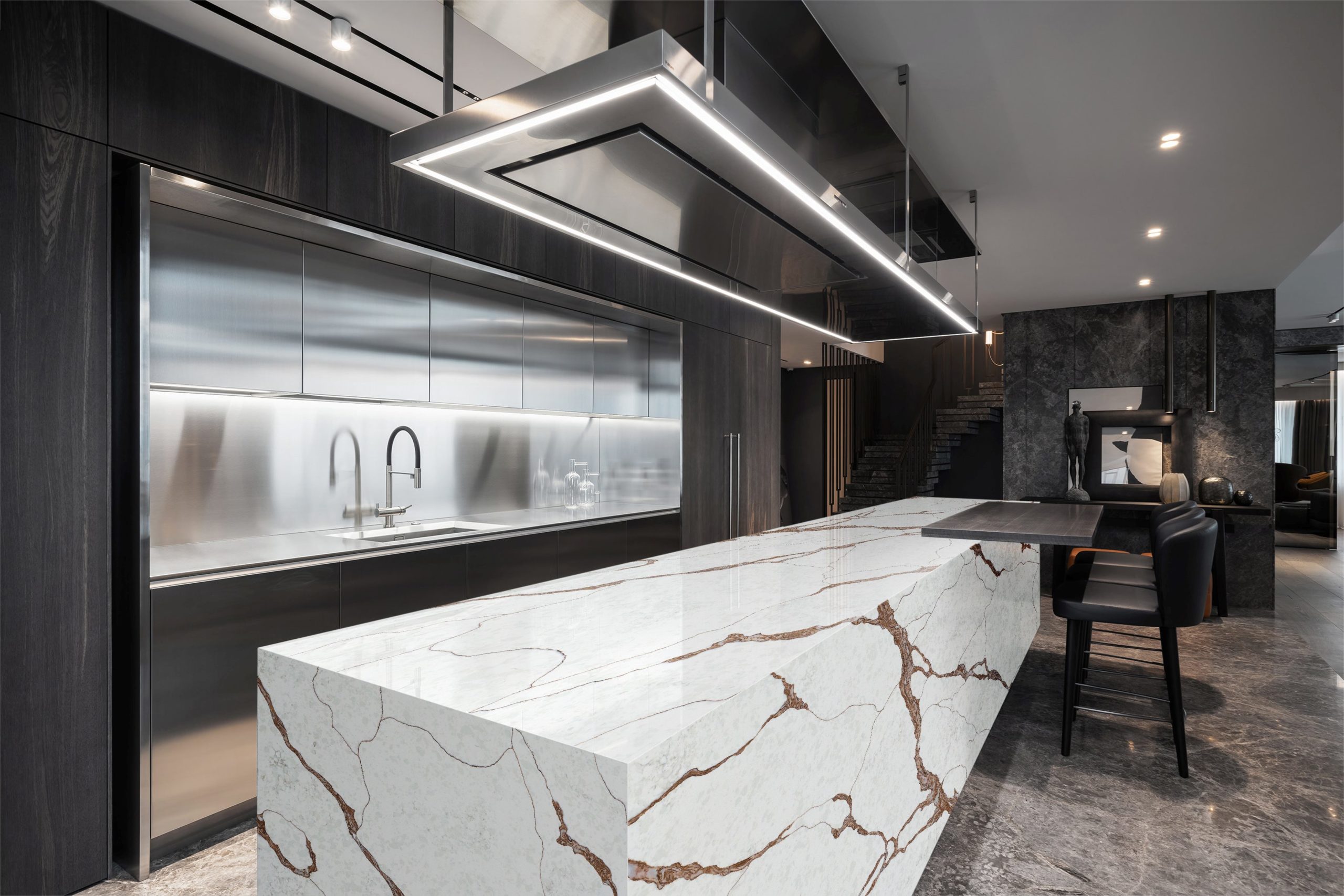 BQuartz Calacatta Royale - bstone